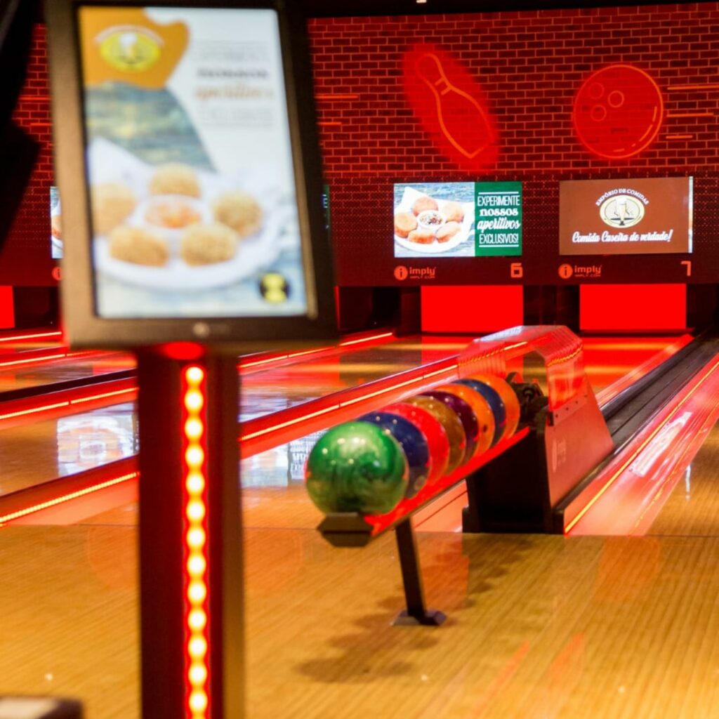 Installation Pistes Bowling Café - Neoloisirs Bowling Laser Game